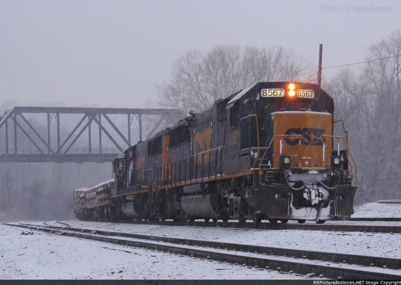 CSX 8567 and 8518 (2)